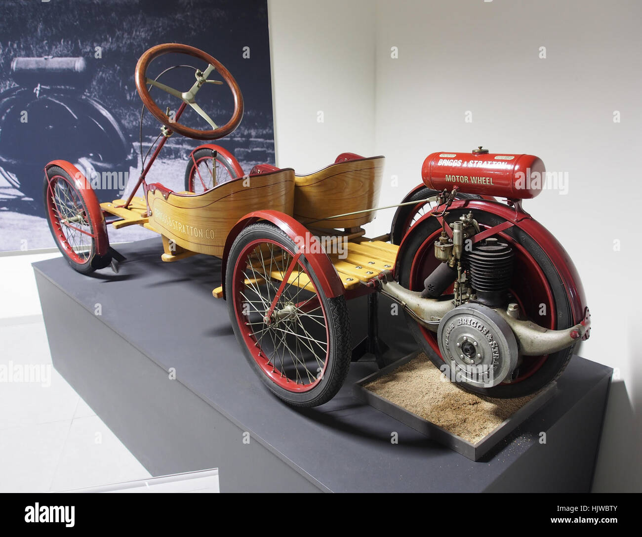 Briggs and stratton hi-res stock photography and images - Alamy