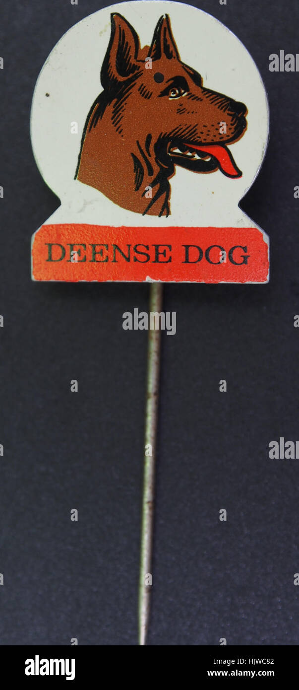 The Deense dog advertising pin, a promotional item featuring the Danish ...