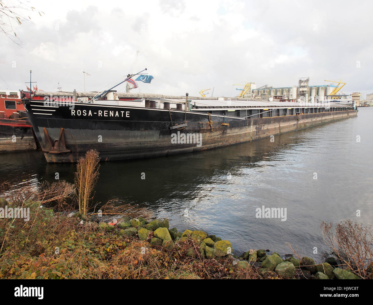 Rosa-Renate, 1984 ship, ENI 04606620, operating in Port of Amsterdam ...