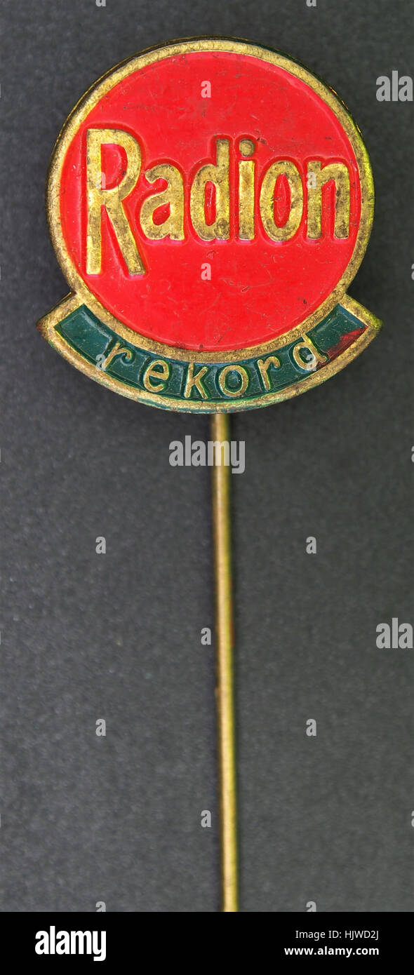 Radion Rekord advertising pin, a collectible promotional item used to ...