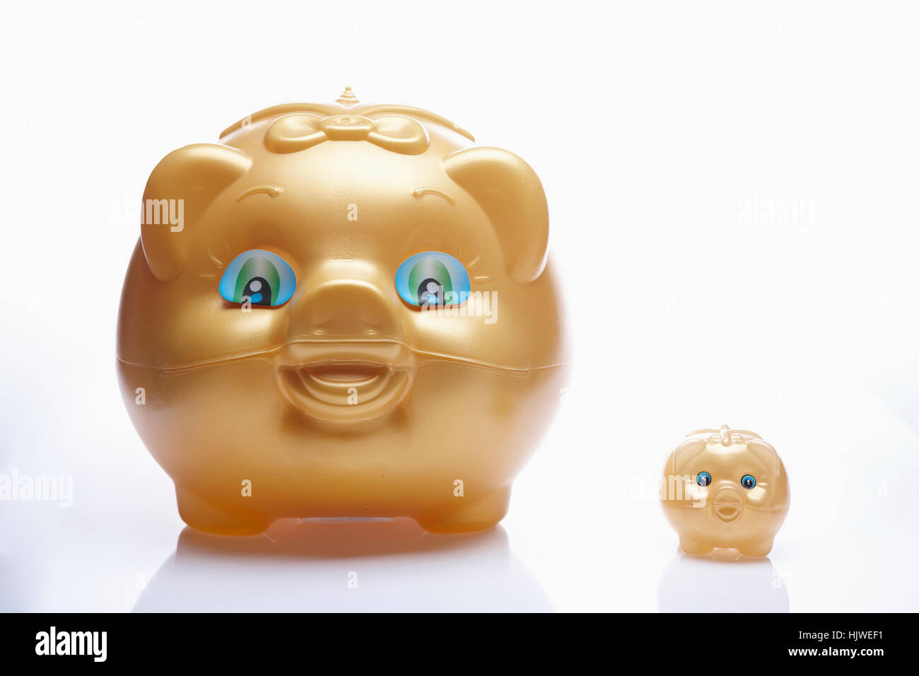 Coin item hi-res stock photography and images - Alamy