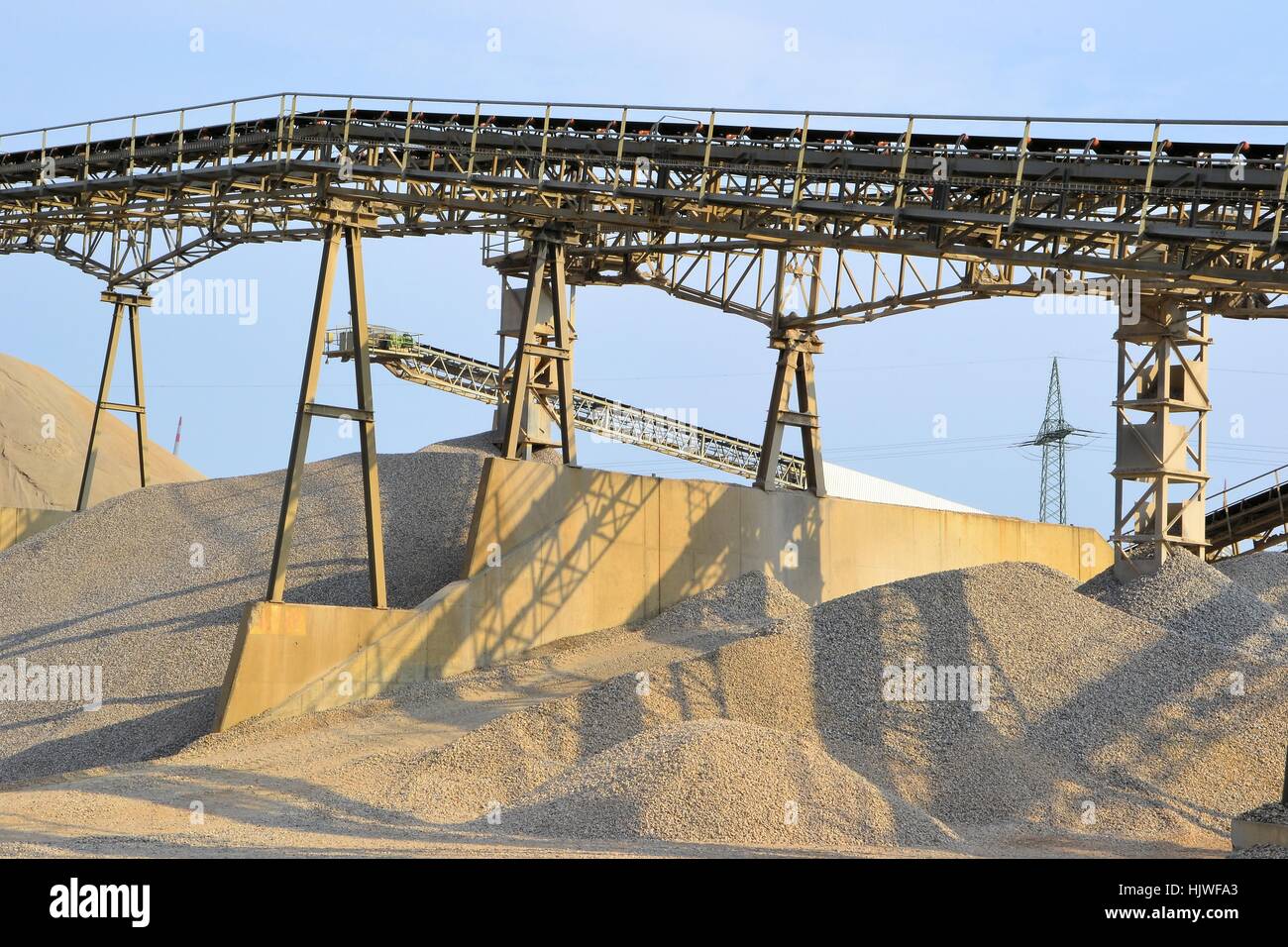 mountains, gravel, conveyer belt, gravel pit, materials-handling ...