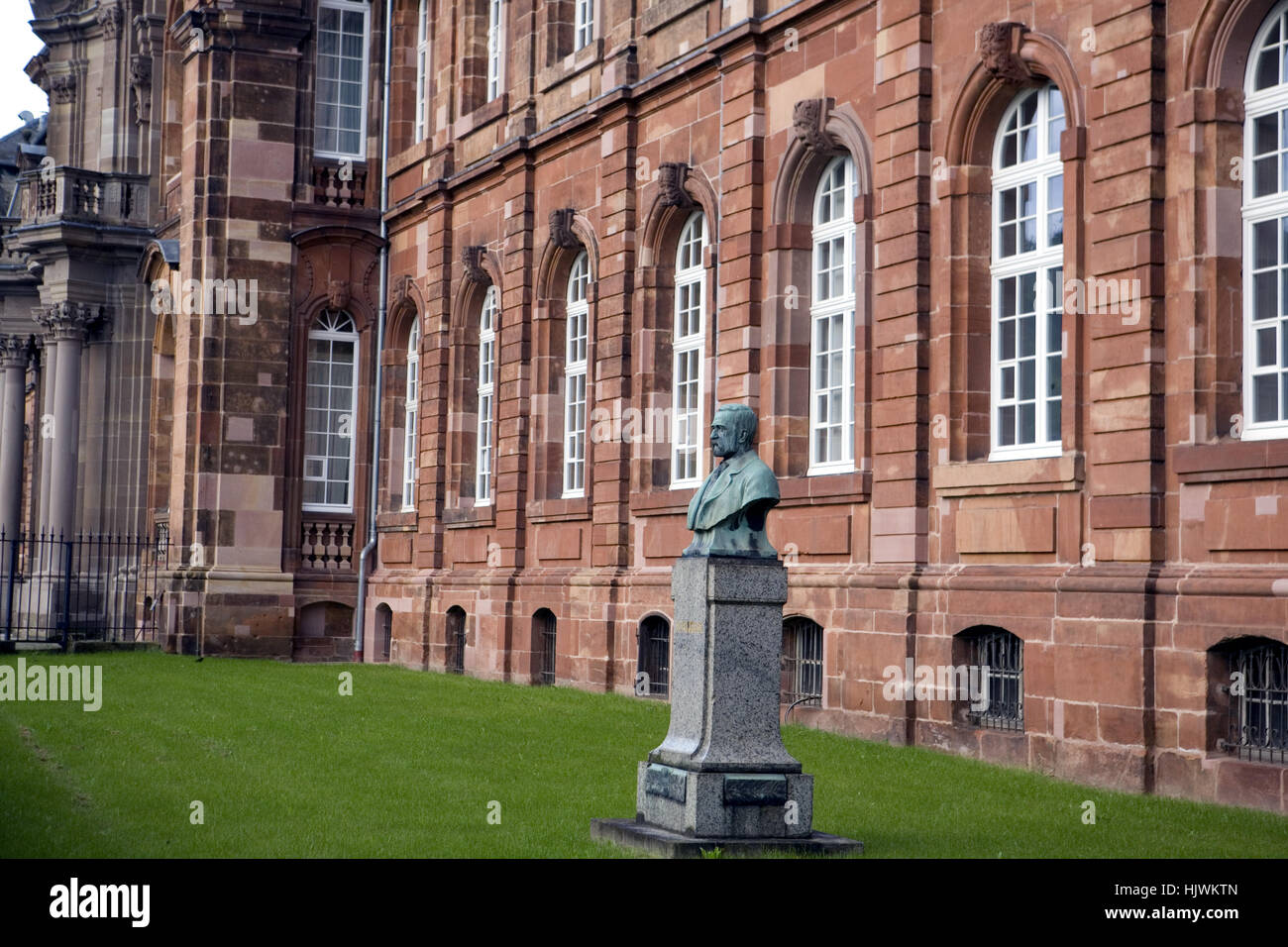 house, building, monument, window, porthole, dormer window, pane ...