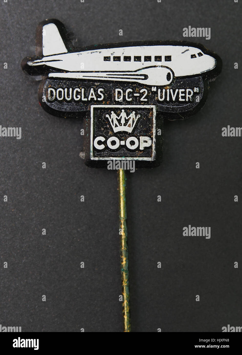 Co-Op Douglas DC-2 Uiver advertising pin, a collectible item ...