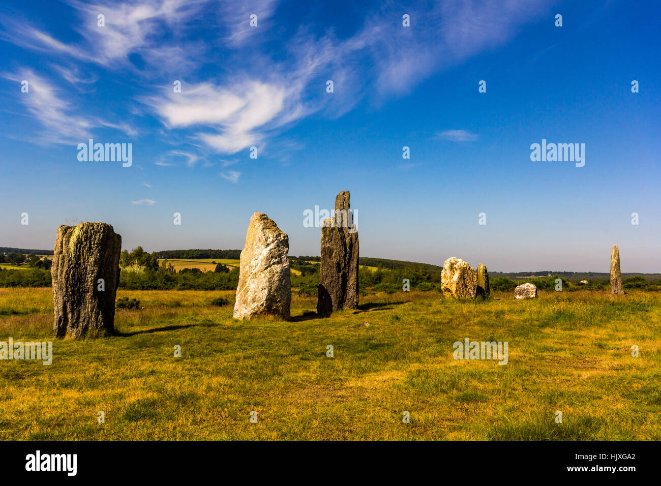 Stones standing in a field hi-res stock photography and images - Alamy