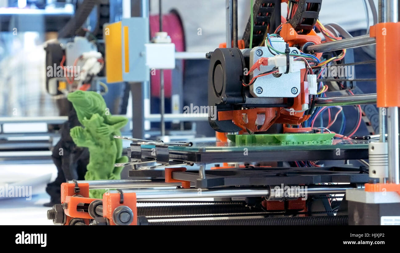 Three dimensional plastic 3d printer Stock Photo - Alamy