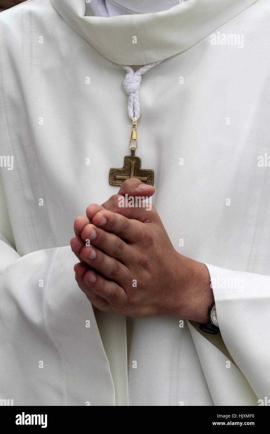 Les mains hi-res stock photography and images - Alamy