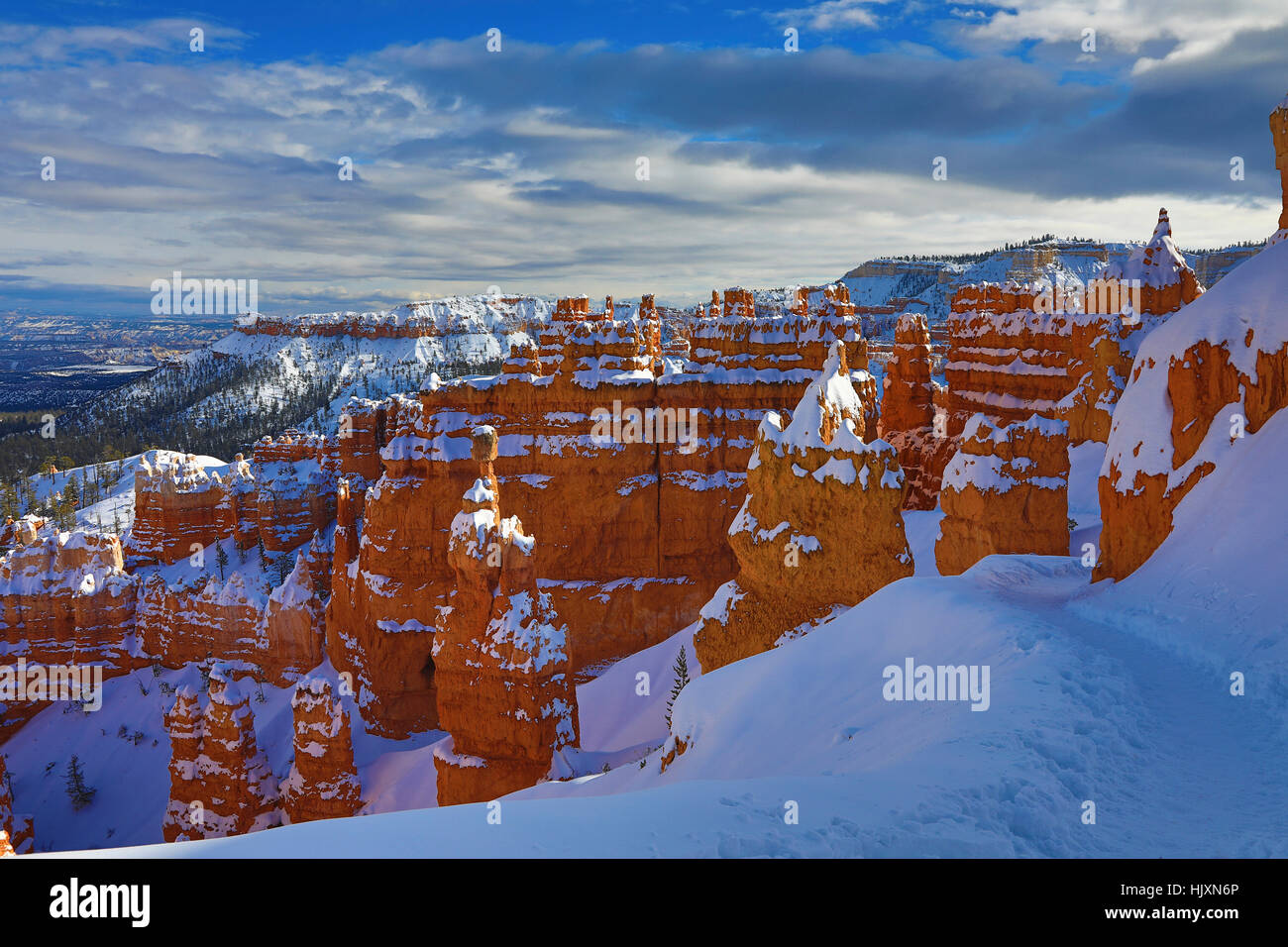 Navajo loop trail hi-res stock photography and images - Alamy