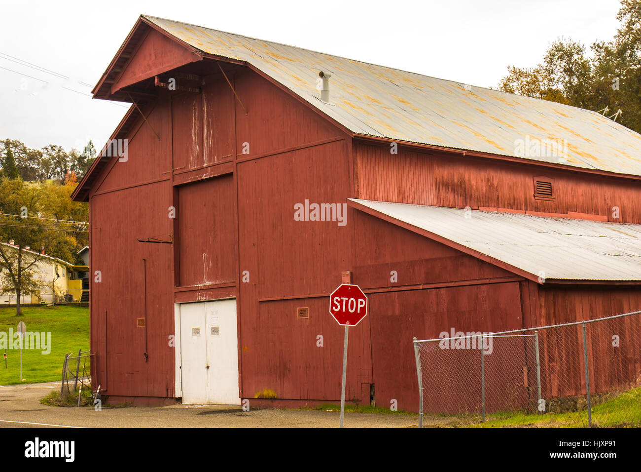 Red Tin Roof High Resolution Stock Photography and Images - Alamy