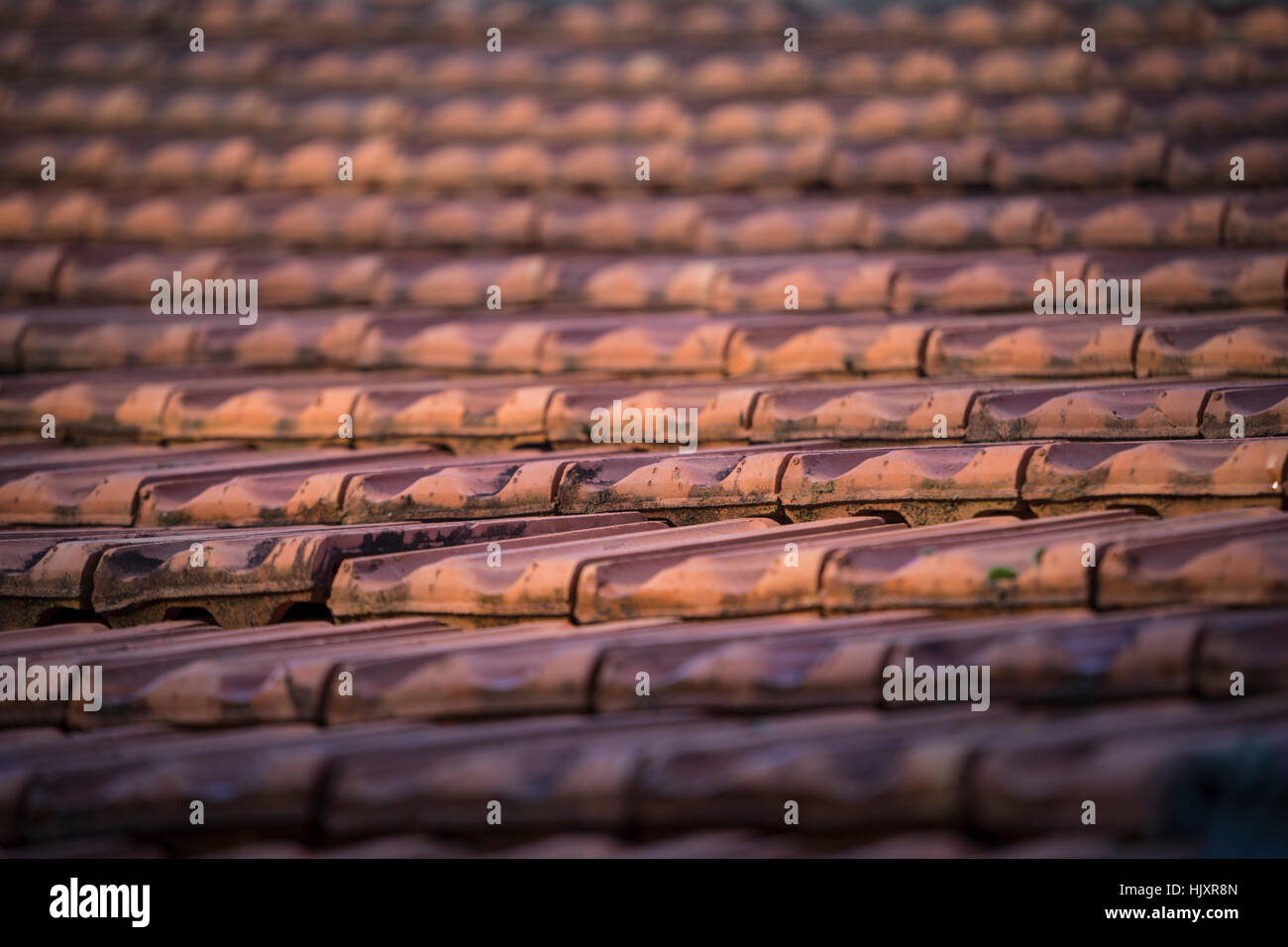 Red tile roof hi-res stock photography and images - Alamy