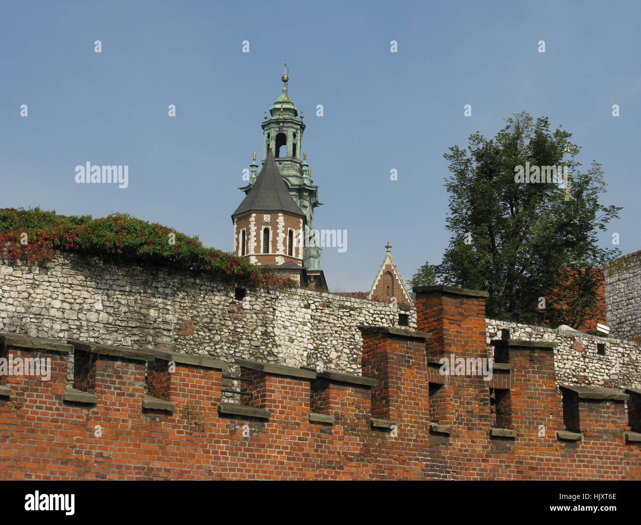 protection of historic buildings and monuments, city, town, monument ...