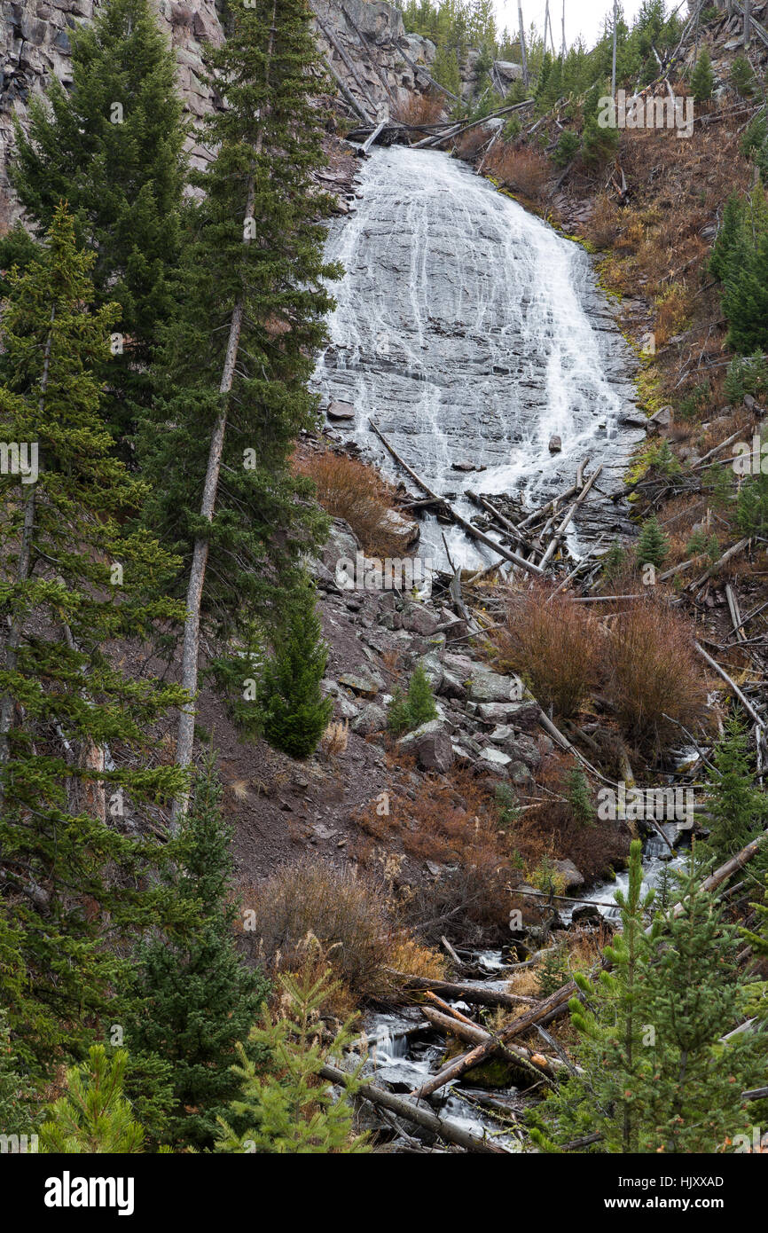 Closeup view of Wraith Falls in Yellowstone National Park, USA Stock ...
