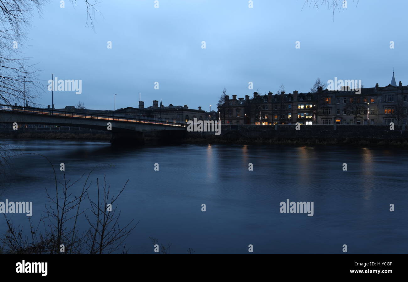 Queens Bridge at dusk Perth Scotland January 2017 Stock Photo - Alamy