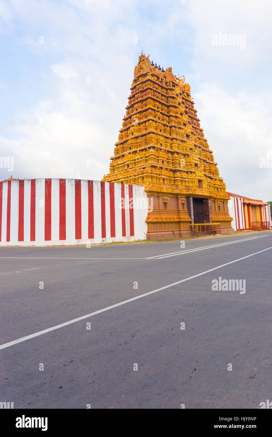Newly built Golden Entrance gopuram tower, Swarna Vaasal, of the Nallur ...