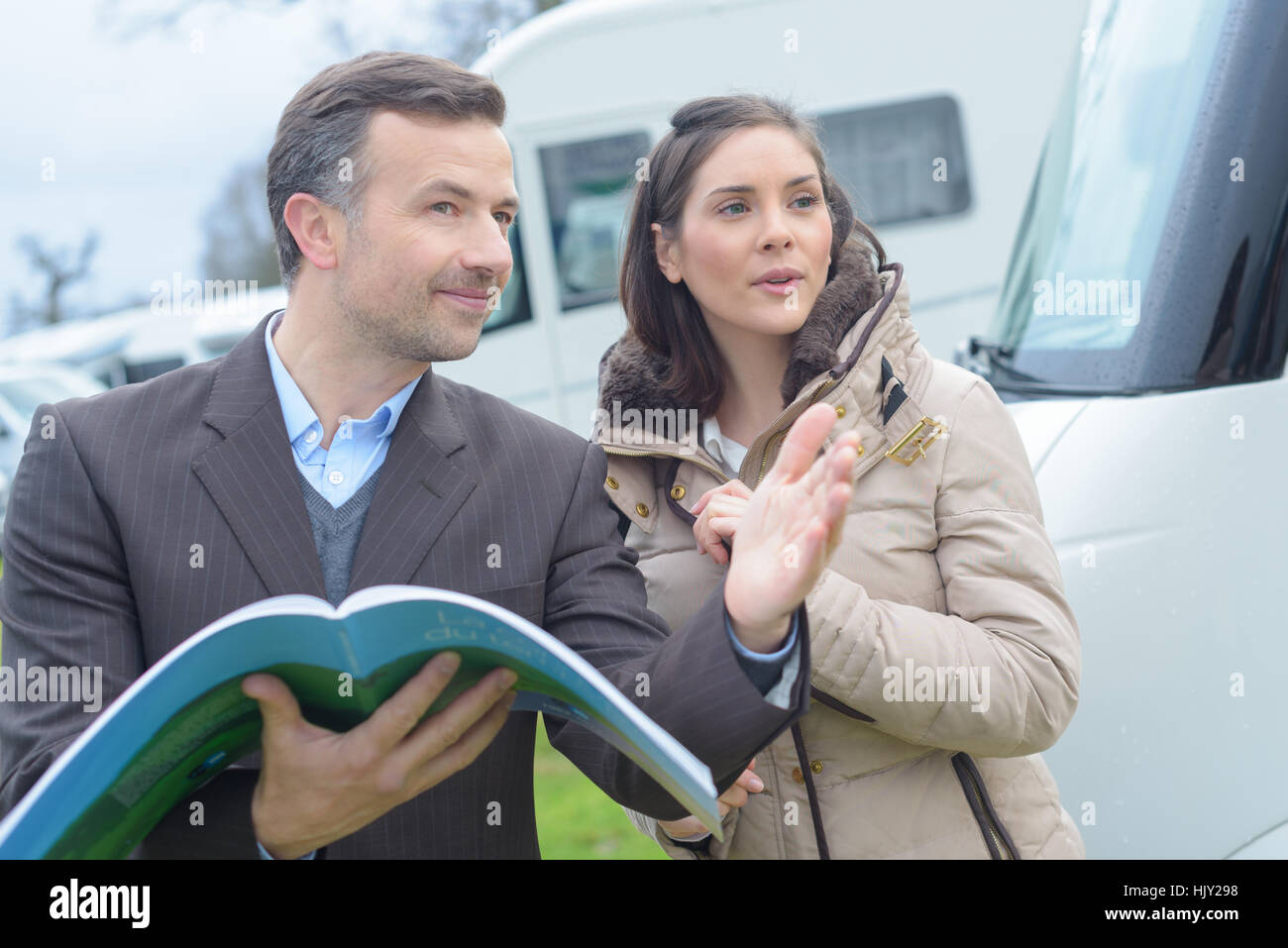 Salesman sale hi-res stock photography and images - Alamy