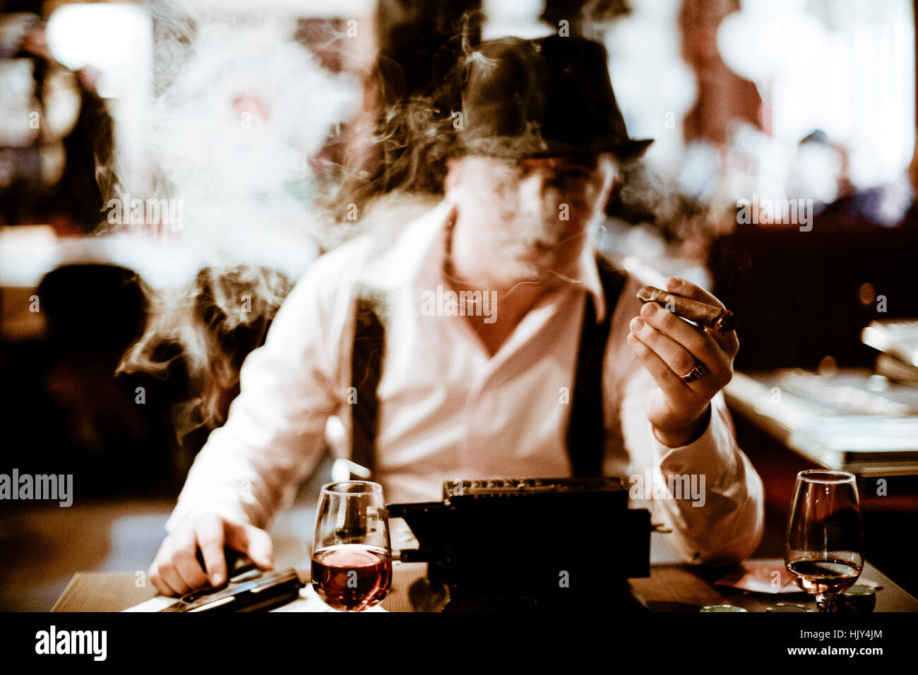 Mobsters hi-res stock photography and images - Alamy