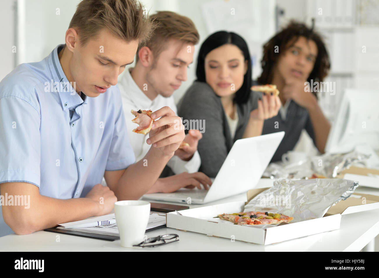 young people on break Stock Photo - Alamy