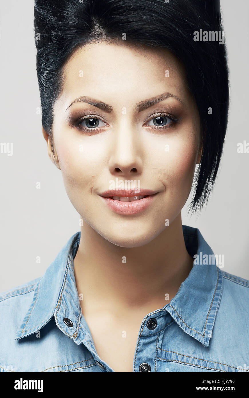 woman, laugh, laughs, laughing, twit, giggle, smile, smiling, laughter ...