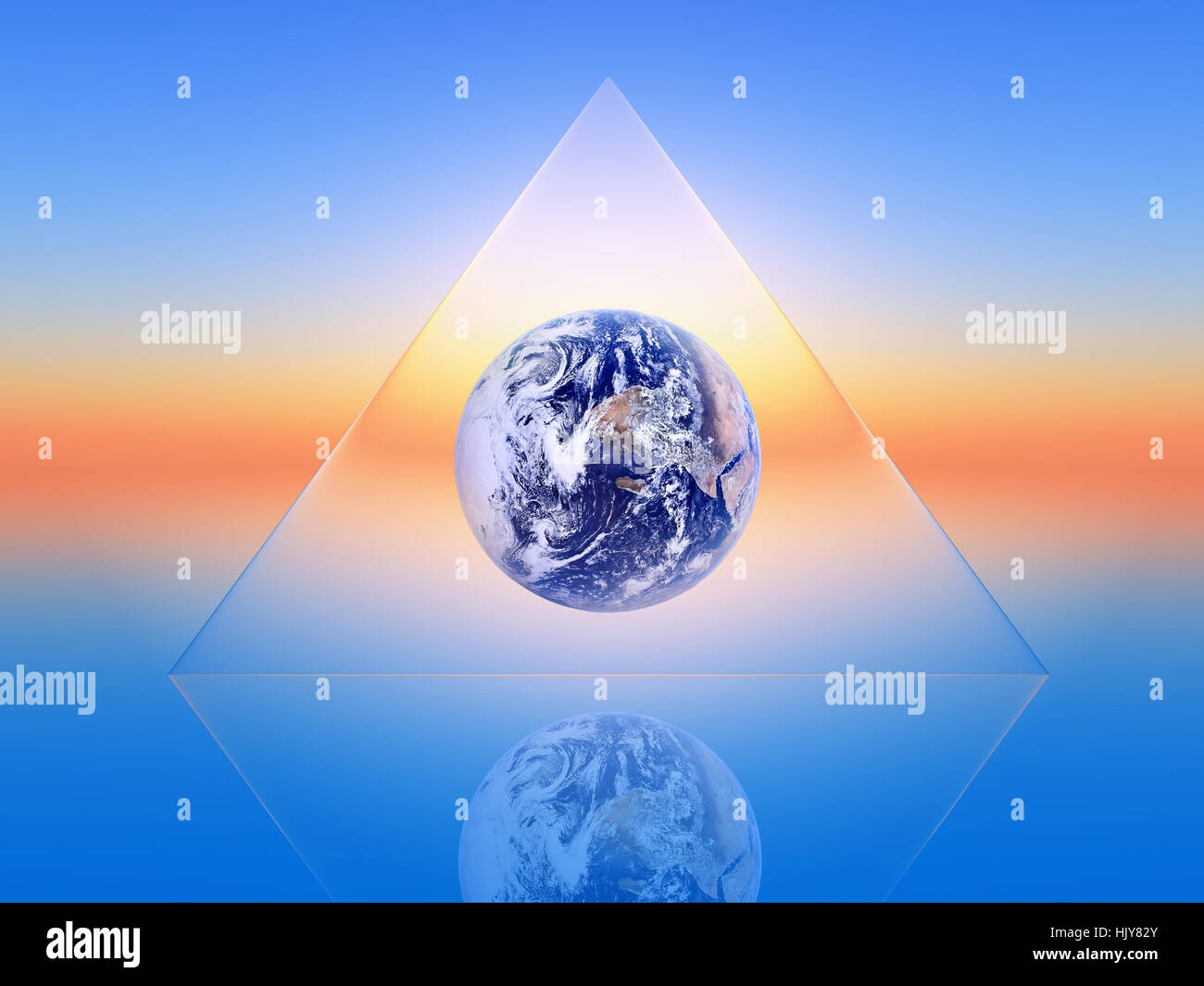 Triangular design hi-res stock photography and images - Alamy