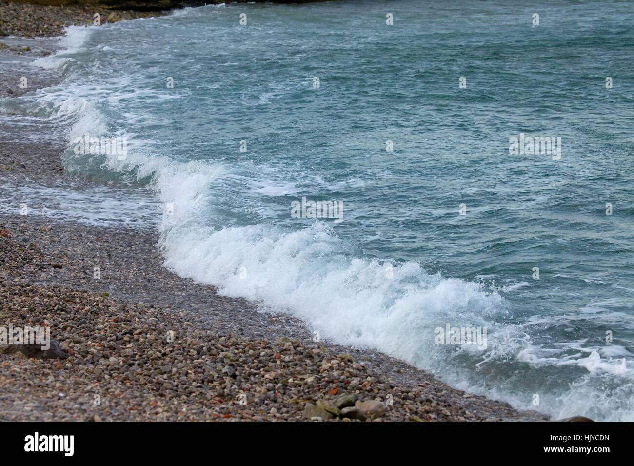 Waves batter coast hi-res stock photography and images - Alamy