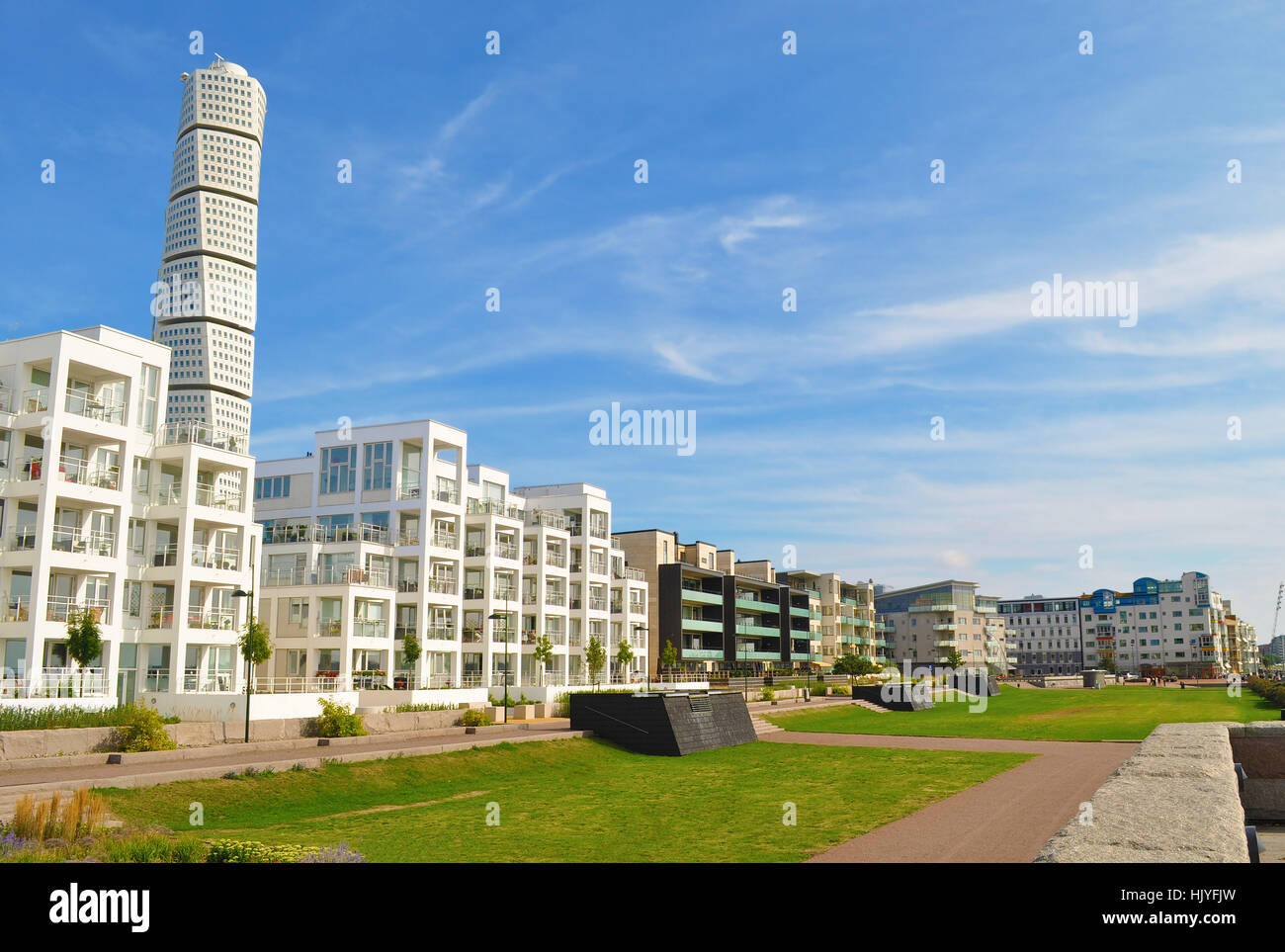 Newer architectural style hi-res stock photography and images - Alamy