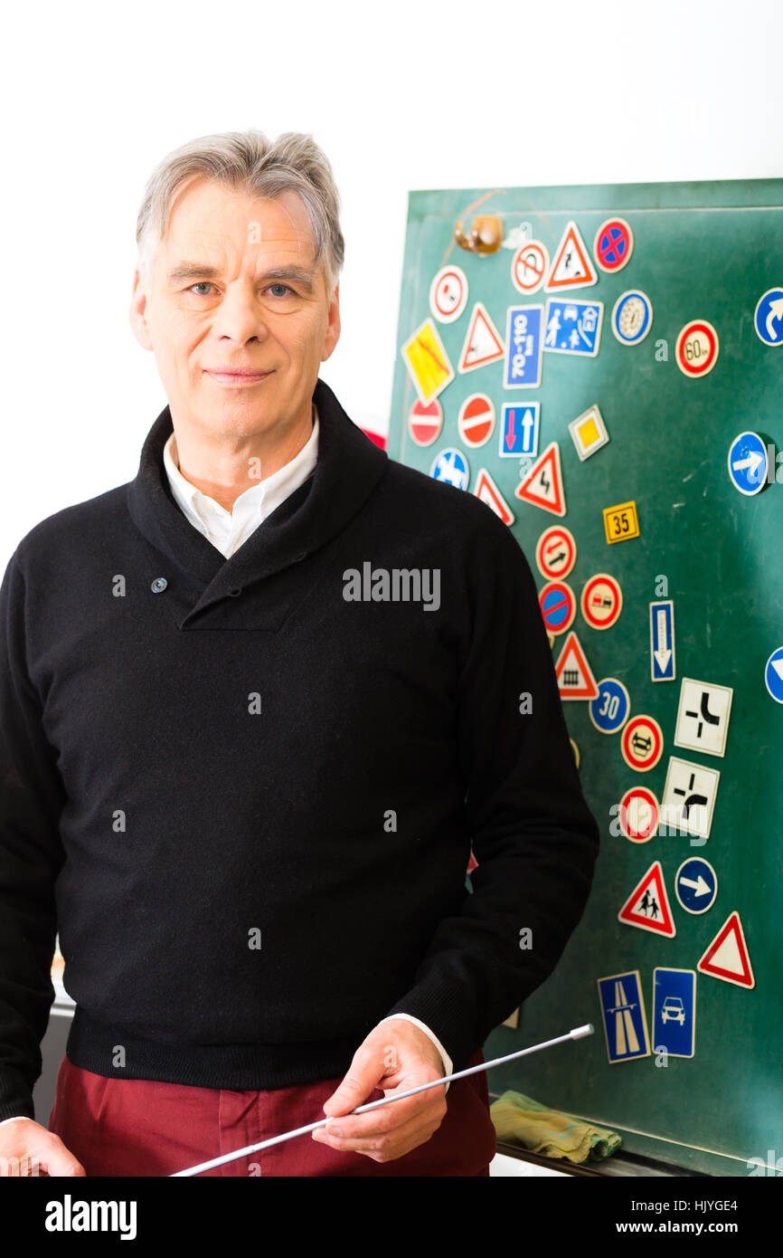 Driving licence authority hi-res stock photography and images - Alamy