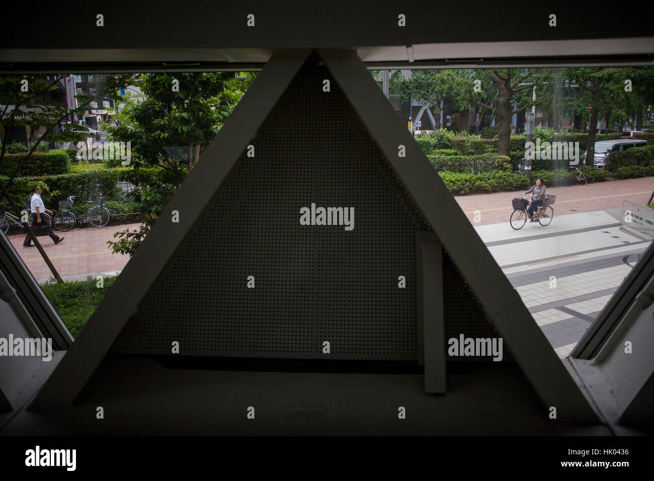 Street from Cocoon Building in Nishi Shinjuku.Tokyo city, Japan, Asia ...