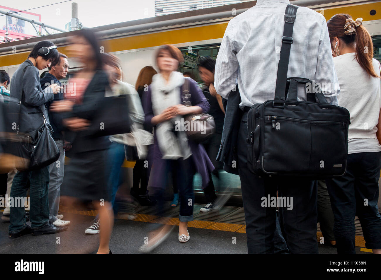 Chuo sobu line train hi-res stock photography and images - Alamy