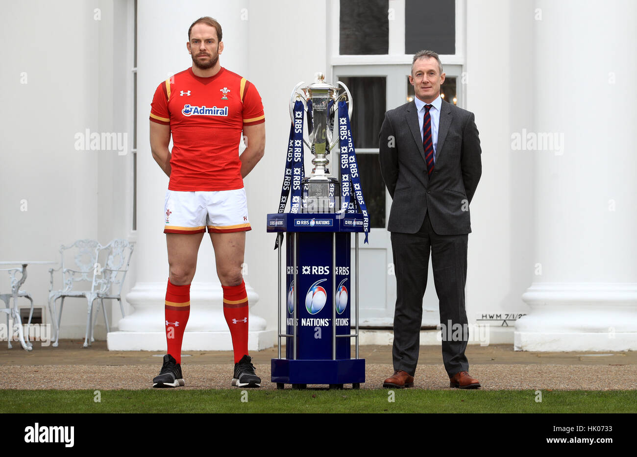 Head coach rob howley pose next hi-res stock photography and images - Alamy