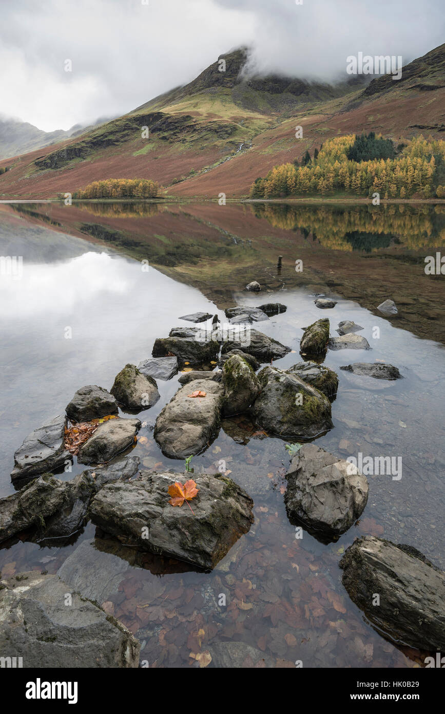 Stunning Autumn Fall landscape image of Lake Buttermere in Lake ...