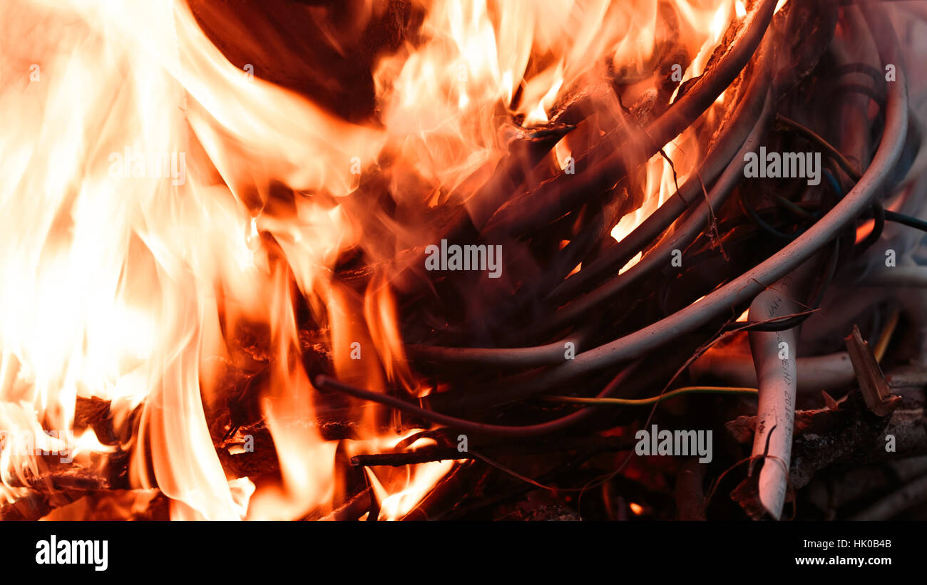Firing wire in fire Stock Photo - Alamy