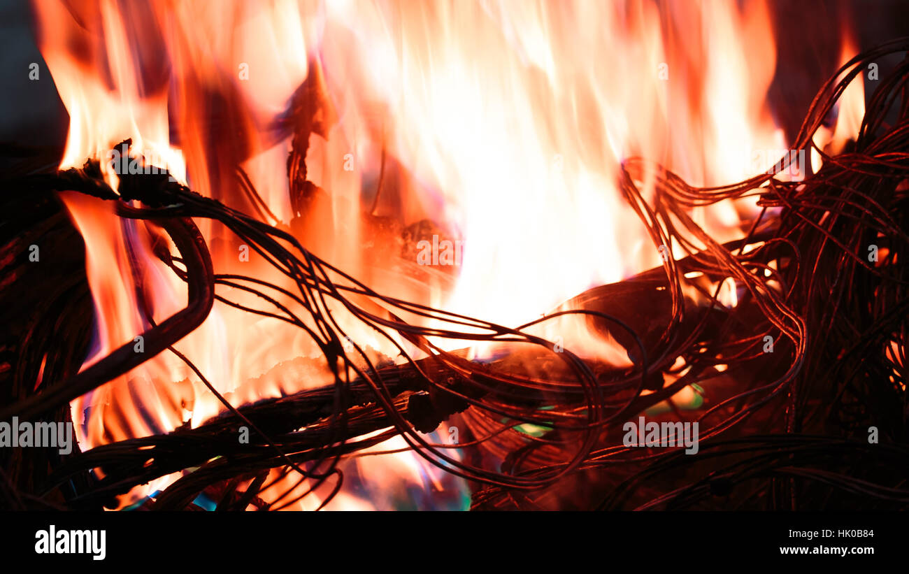 Firing wire in fire Stock Photo - Alamy