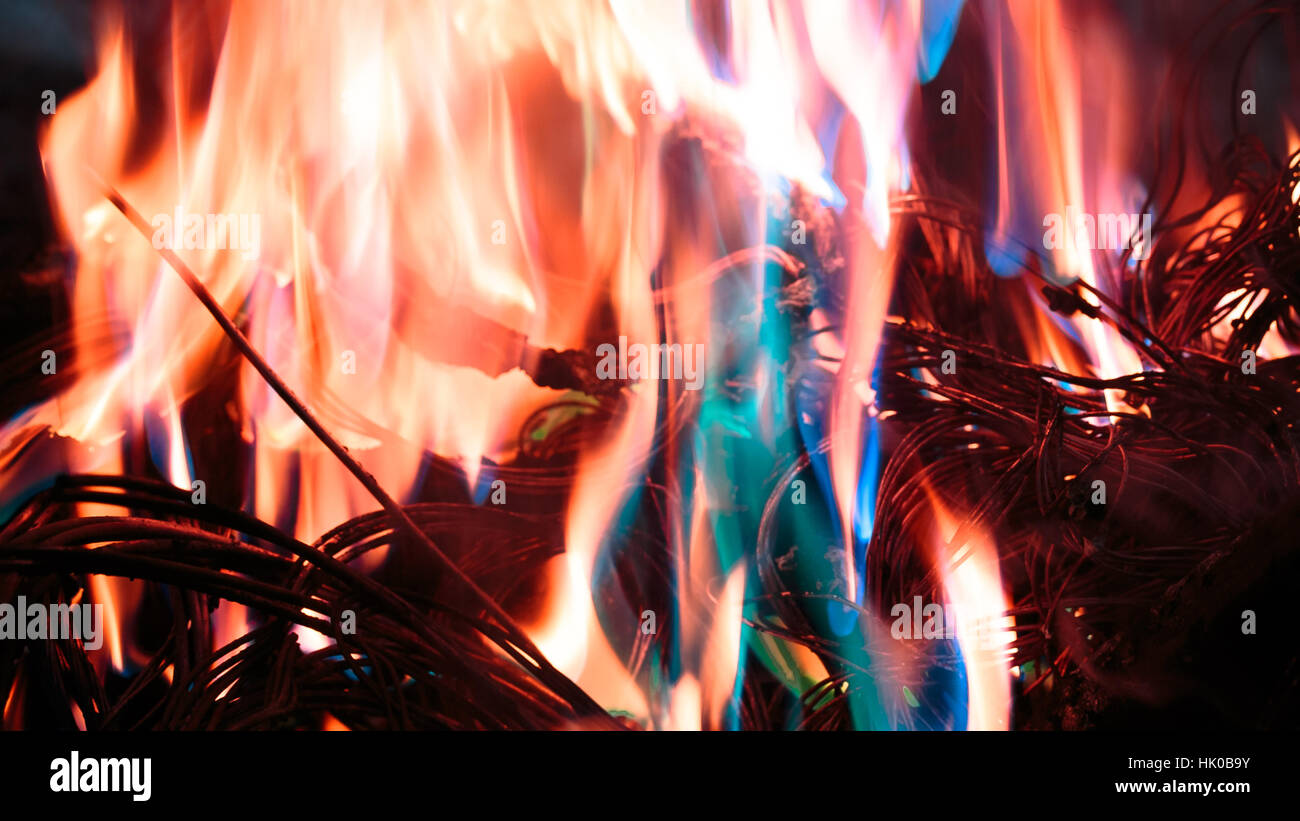 Firing wire in fire Stock Photo - Alamy