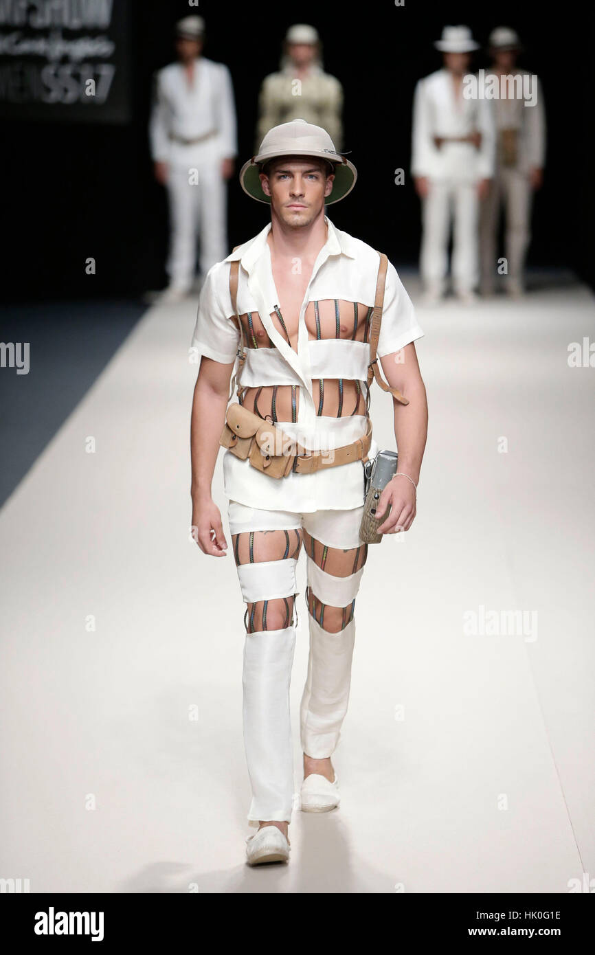 Models during presentation of the new collection of firm " Felix Ramiro ...