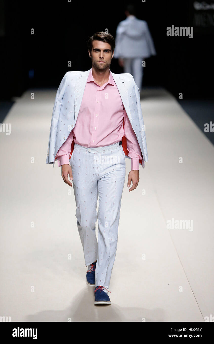 Models during presentation of the new collection of firm " Felix Ramiro ...