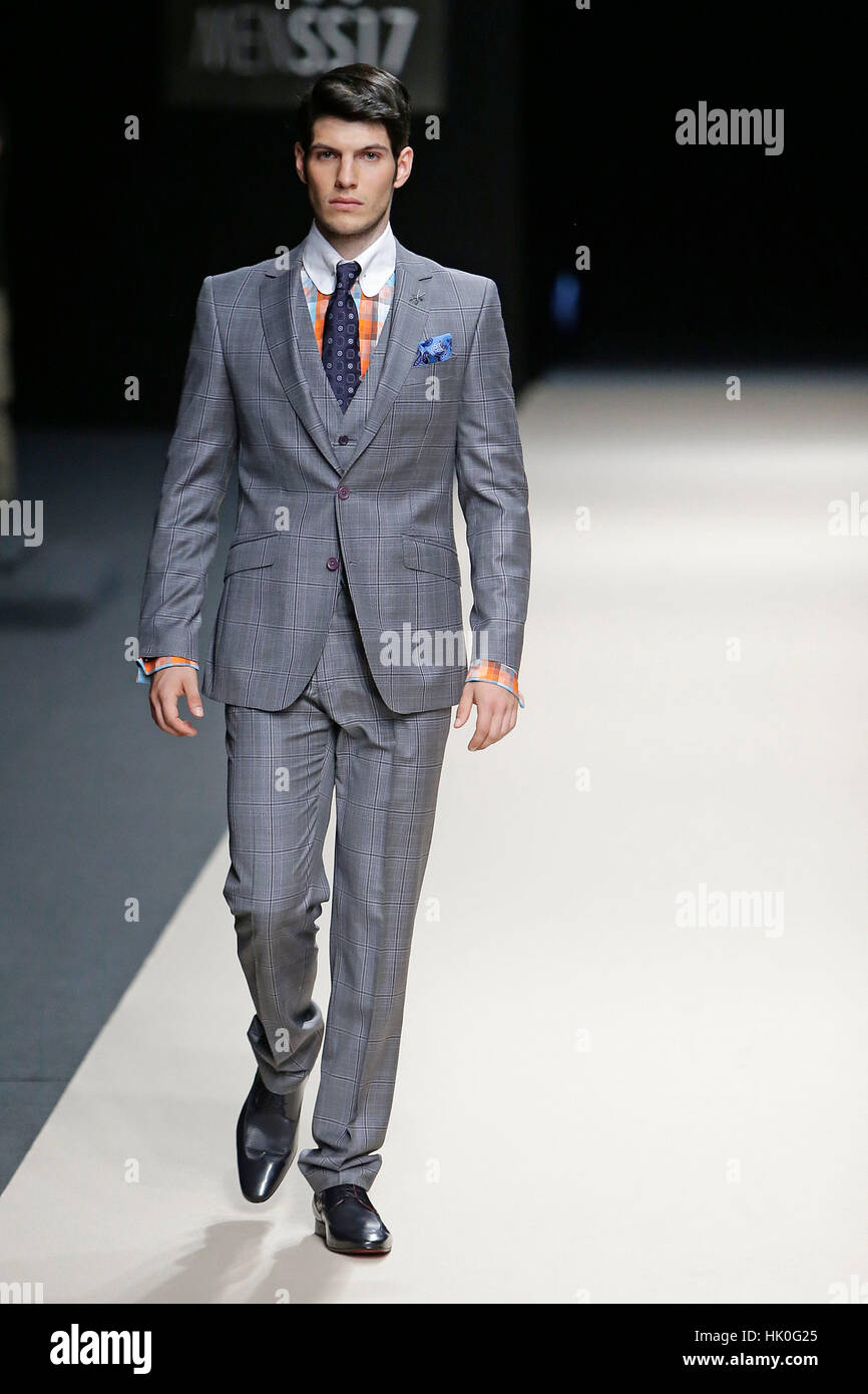 Models during presentation of the new collection of firm " Felix Ramiro ...