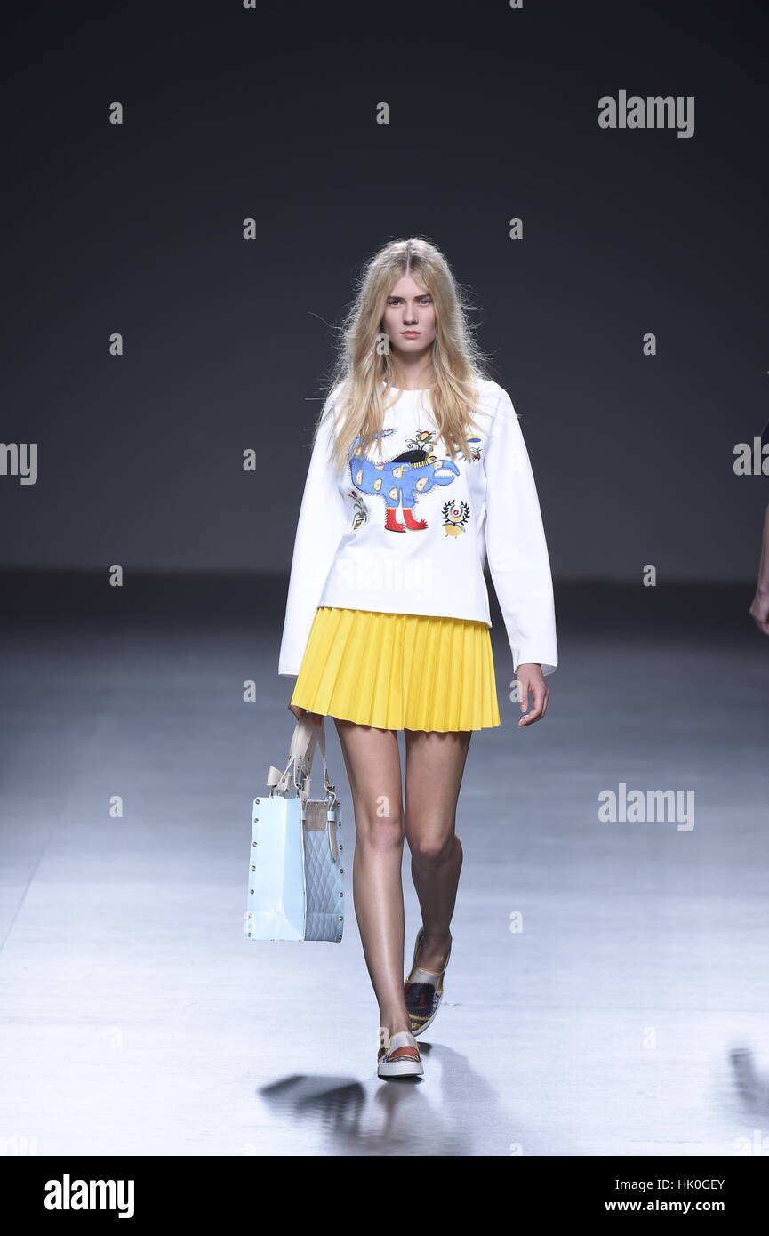 A model wears at collection runway a creation from Anna K during ...