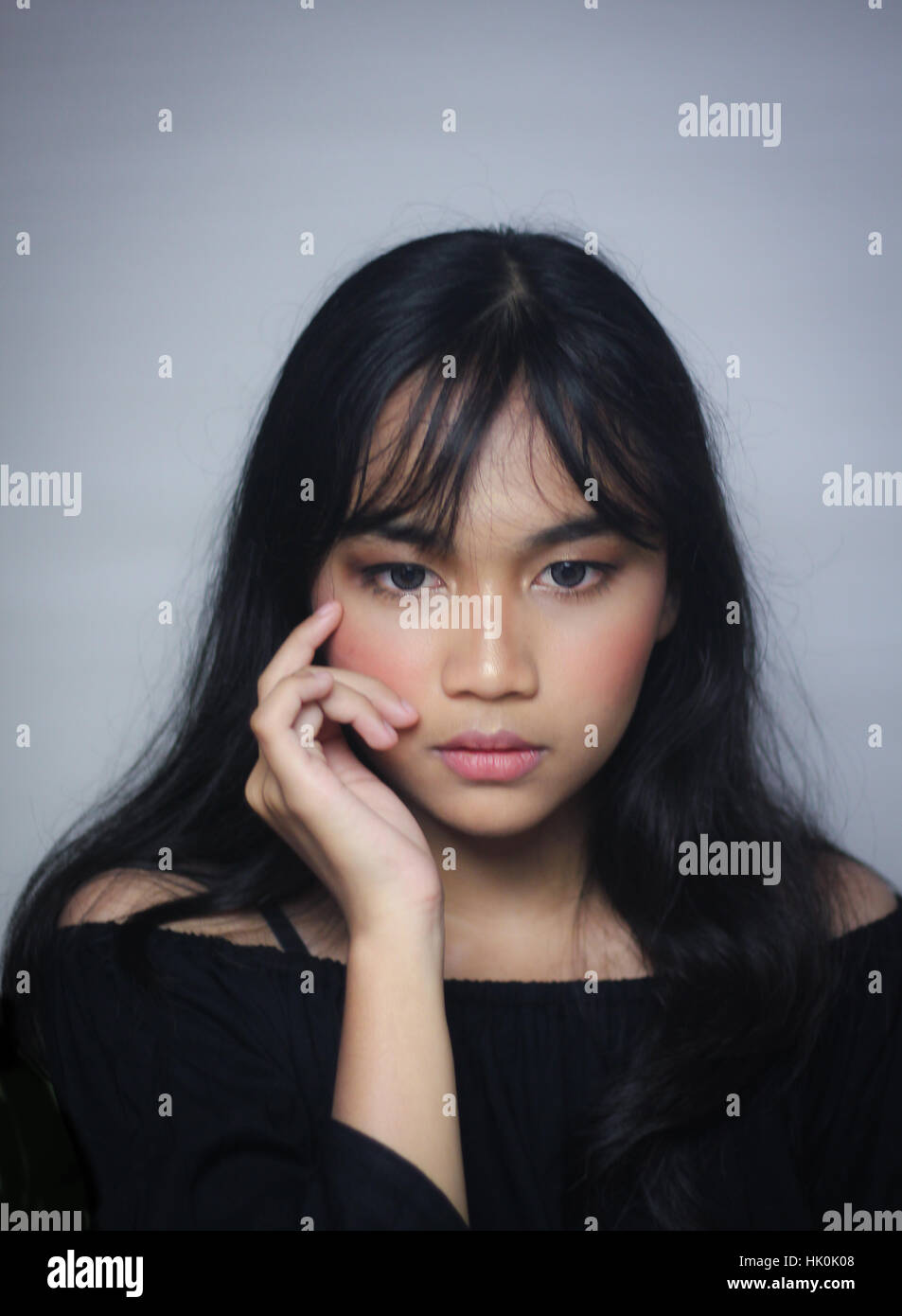 Beautiful model pose photo hi-res stock photography and images - Alamy