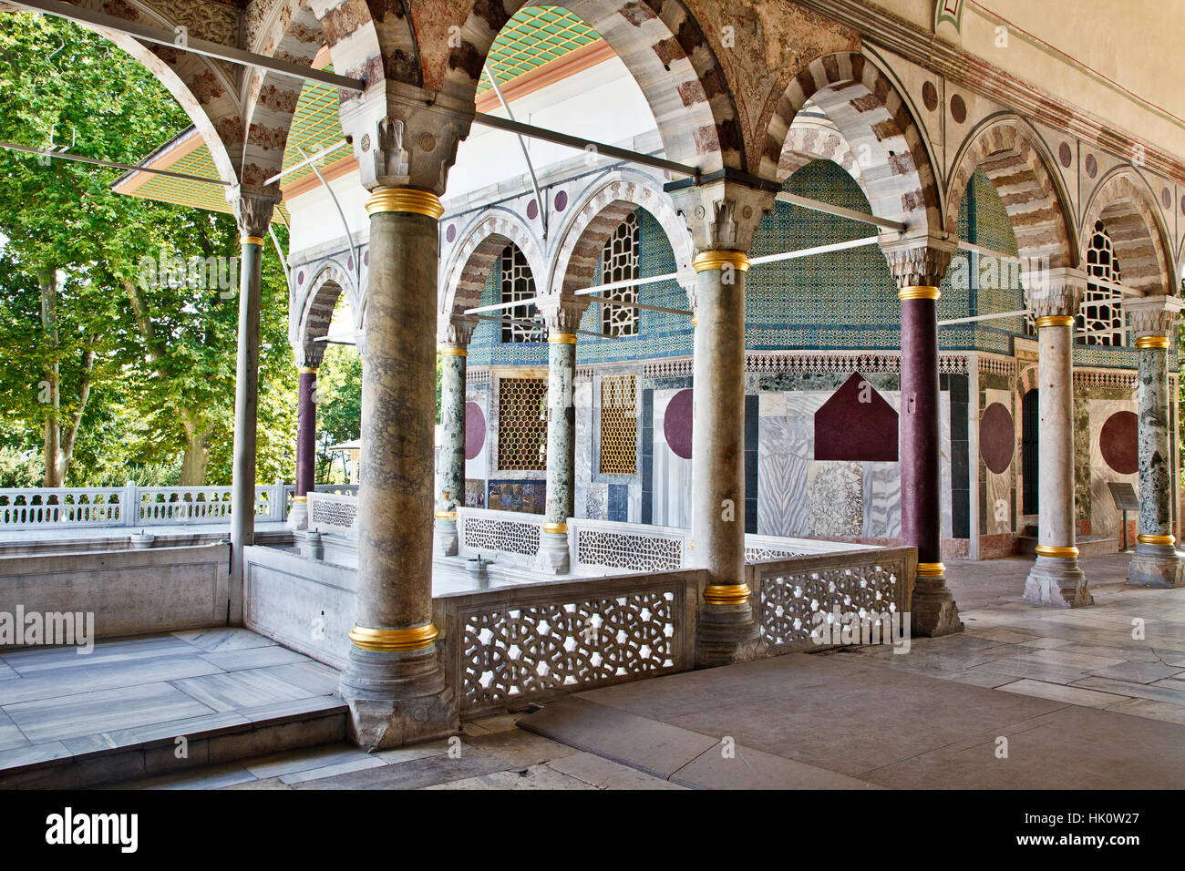Turkish palace history hi-res stock photography and images - Alamy