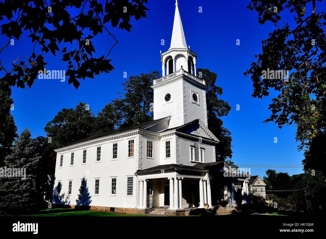 Washington, Connecticut - September 15, 2014: The 1741-54 Meeting House ...