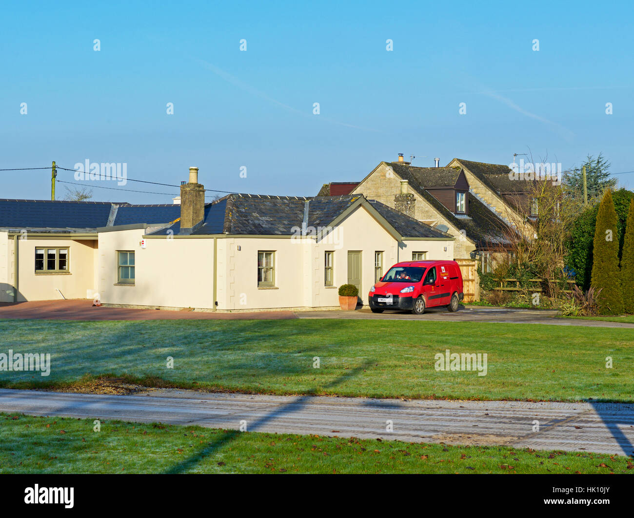 Bungalow in Charterville Allotments, Minster Lovell, Oxfordshire ...