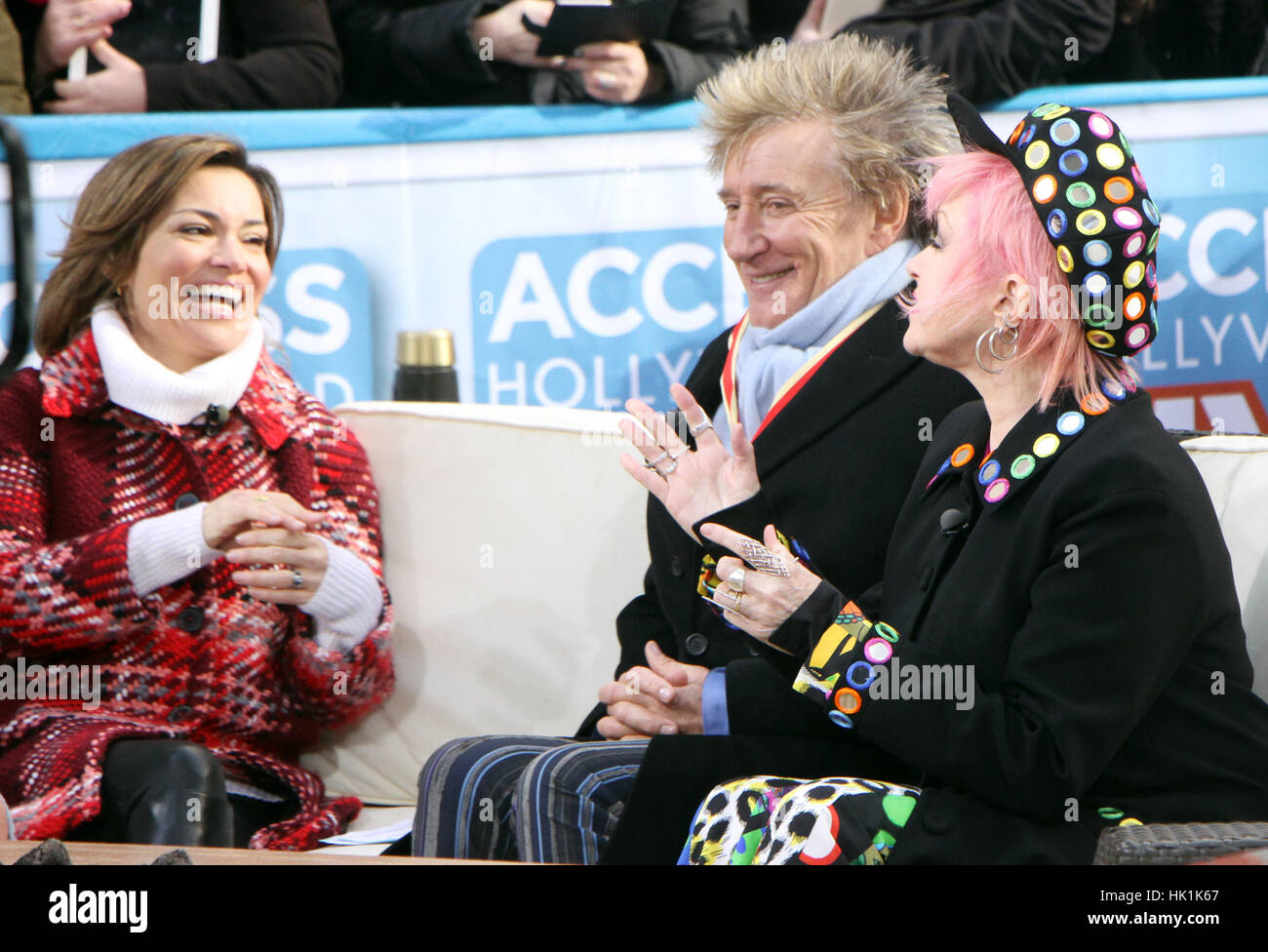 New York, USA. 25th Jan, 2017. Kit Hoover, Rod Stewart, Cyndi Lauper ...