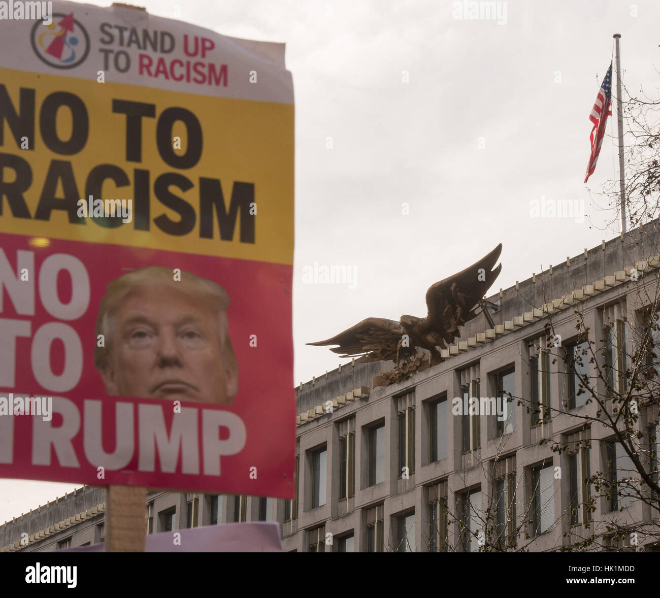 London us embassy protest hi-res stock photography and images - Alamy