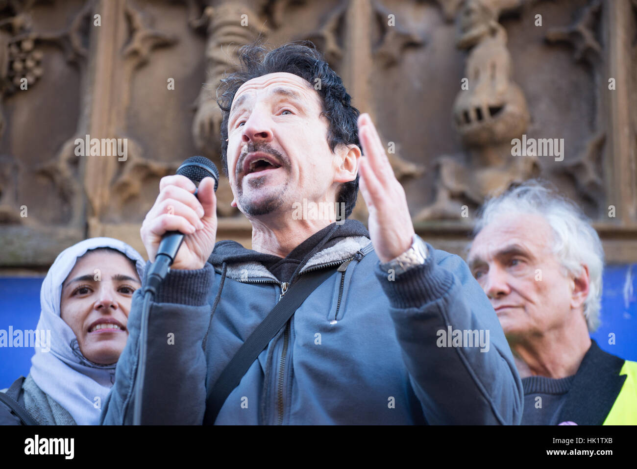 Manchester, UK. 4th Feb, 2017. Chris Ayton, teacher and representative ...