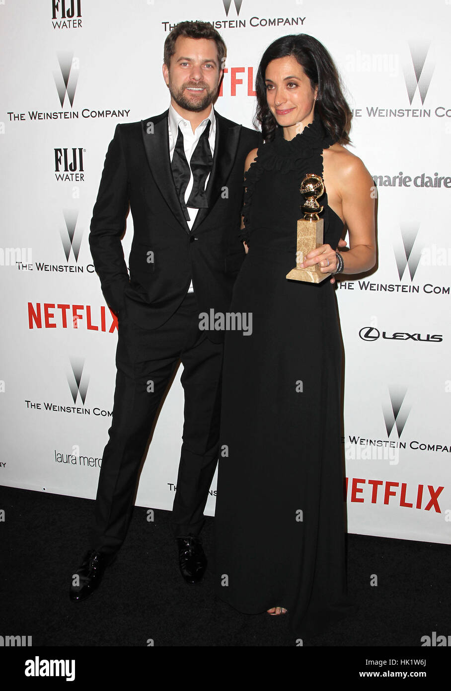 Sarah treem and joshua jackson hi-res stock photography and images - Alamy