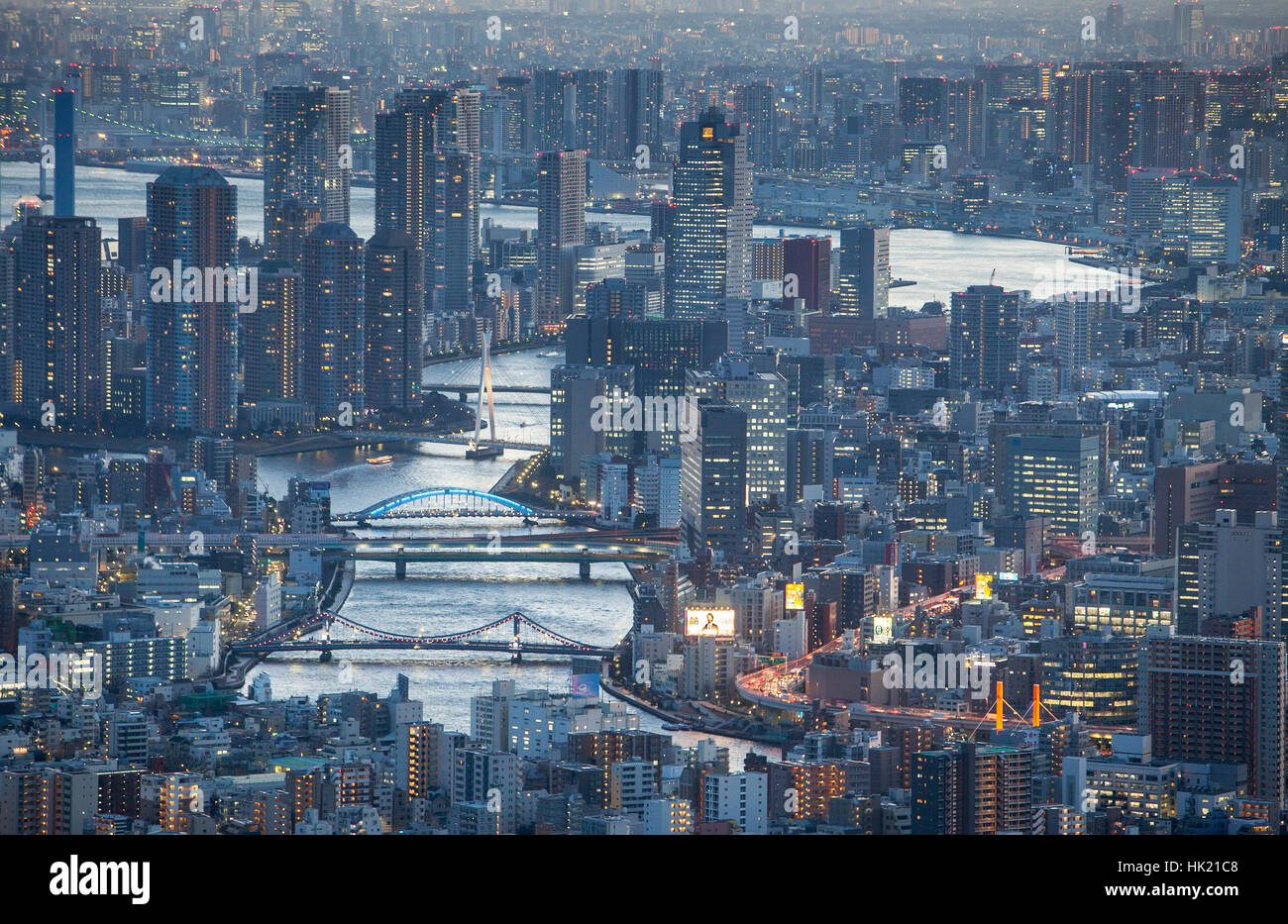 Tokyo japan river water hi-res stock photography and images - Alamy