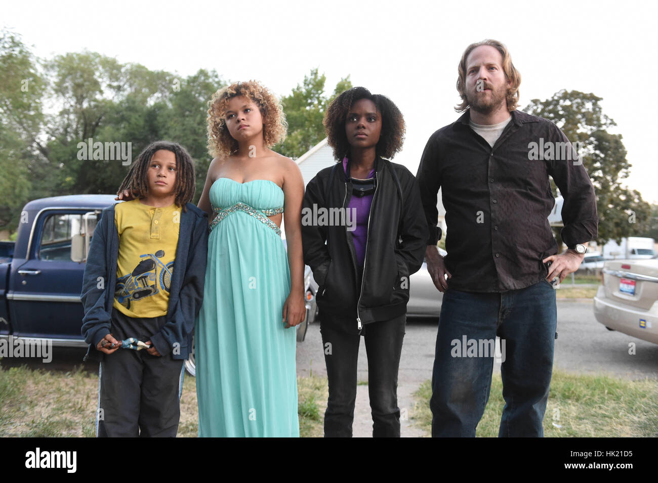 DEIDRA & LANEY ROB A TRAIN, from left: Lance Gray, Rachel Crow ...