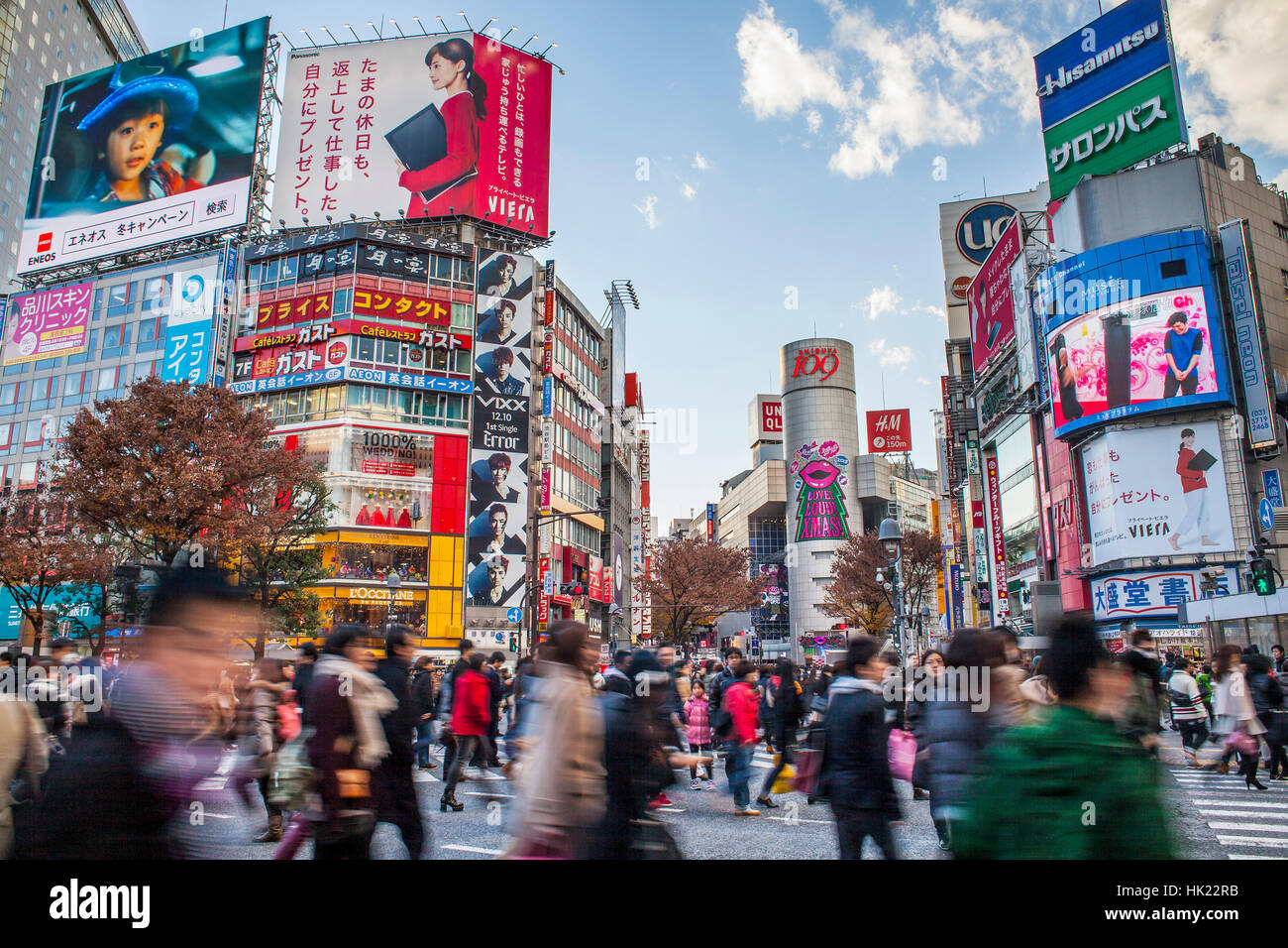 Shibuya Scramble Kousaten crossing in Hachiko square, Tokyo, Japan ...