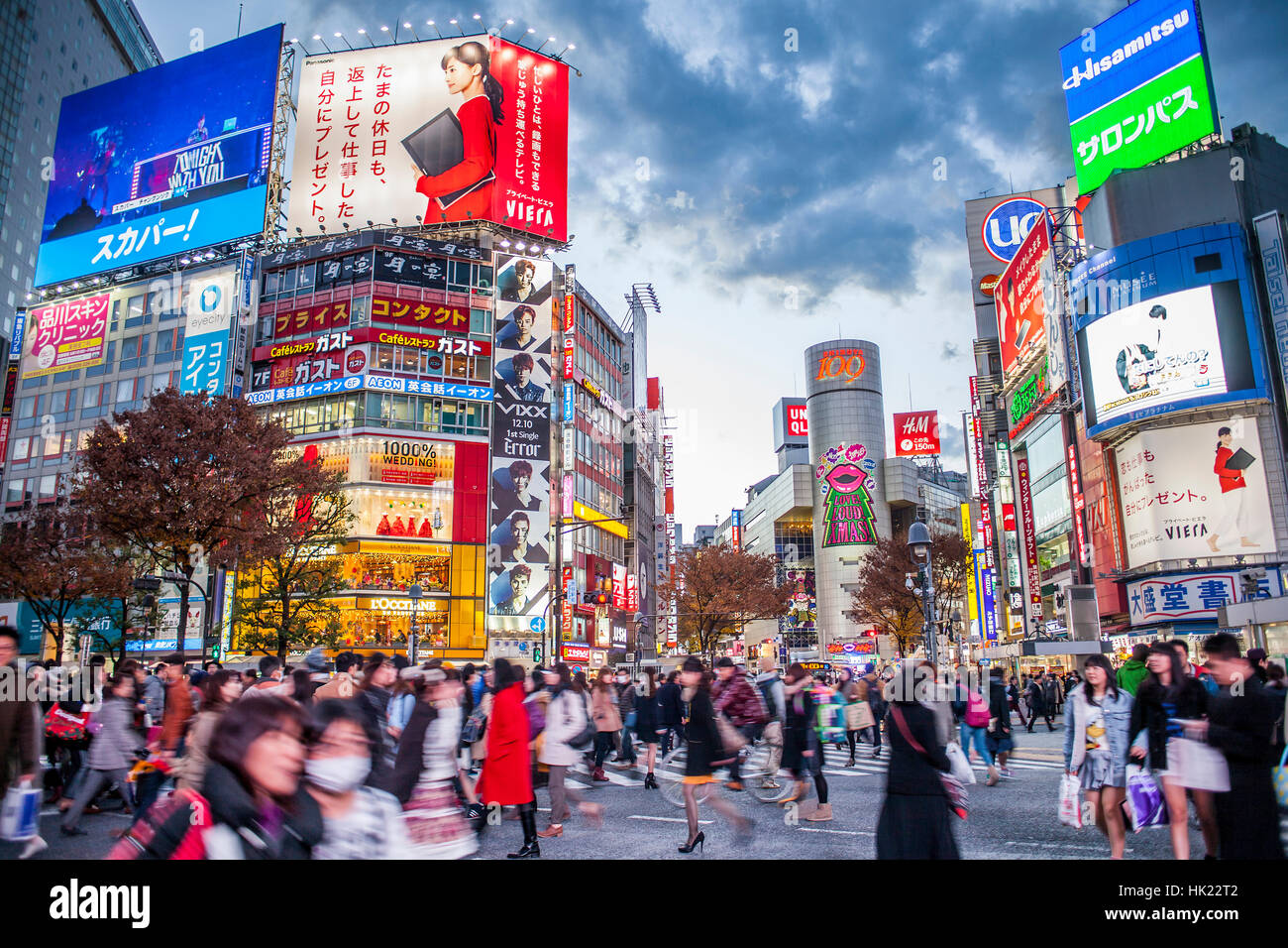 Rush hour, Shibuya Scramble Kousaten crossing, Hachiko square, Tokyo ...