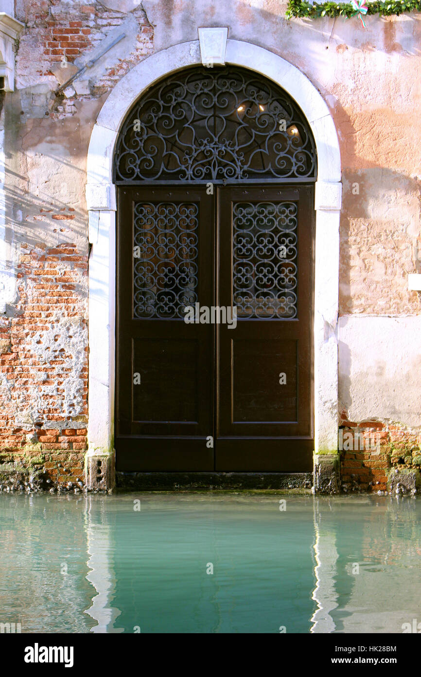 A door in Venice Stock Photo - Alamy